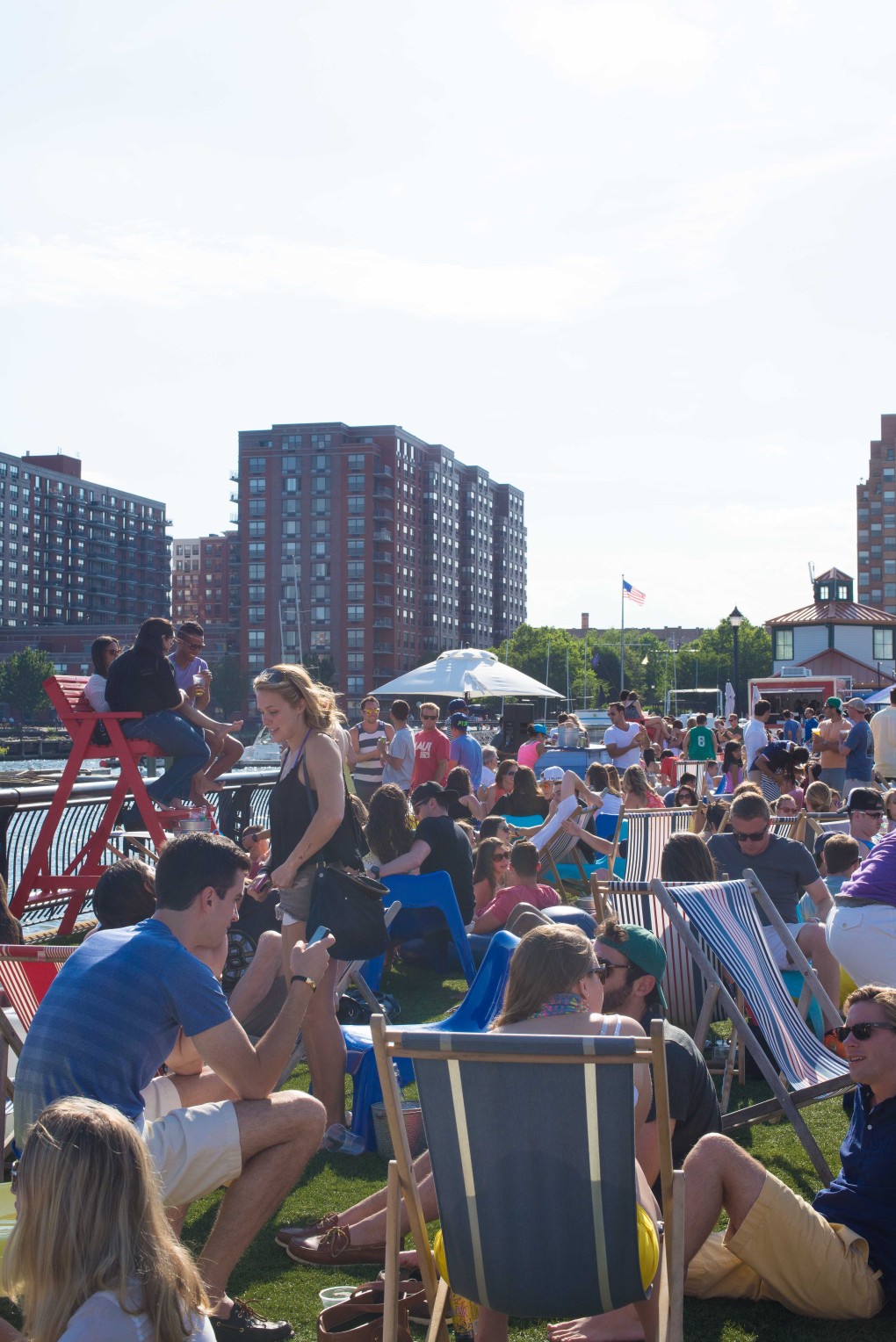 Pineapple Skirts on Stone Street, NYC