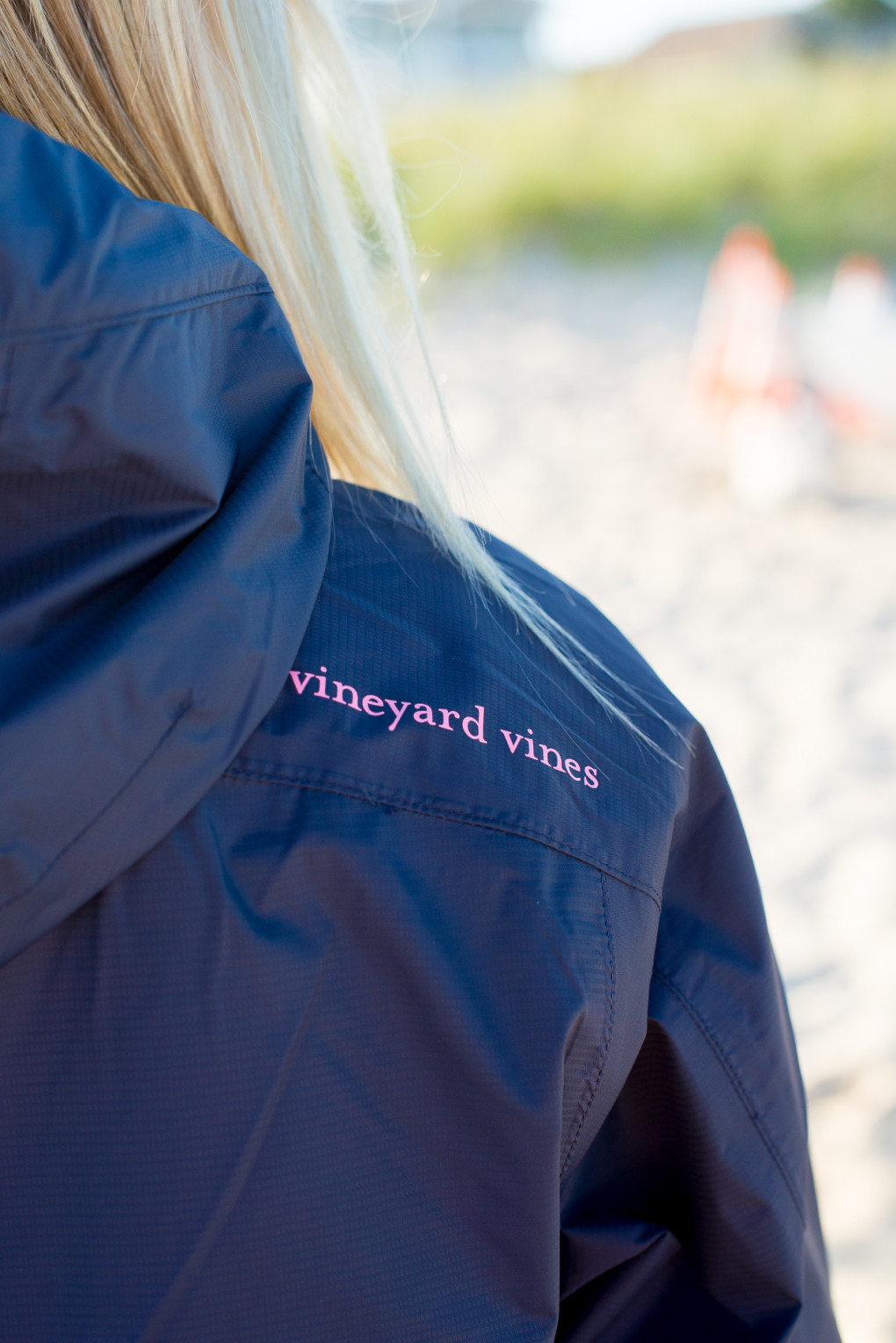 Vineyard Vines Stow & Go Raincoat