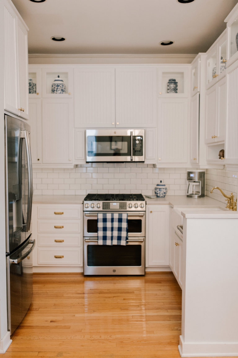 Preppy Kitchen Renovation: How To Make Your Kitchen Preppy