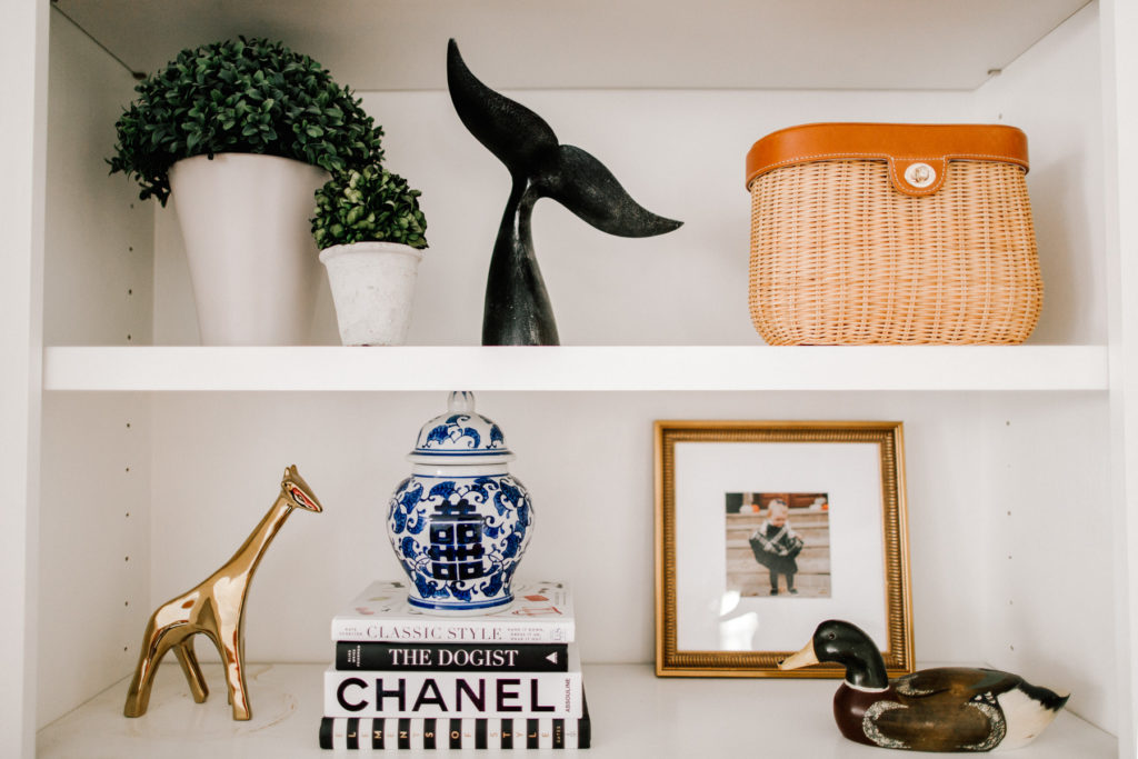 How to Decorate Preppy Bookshelves - Kelly in the City