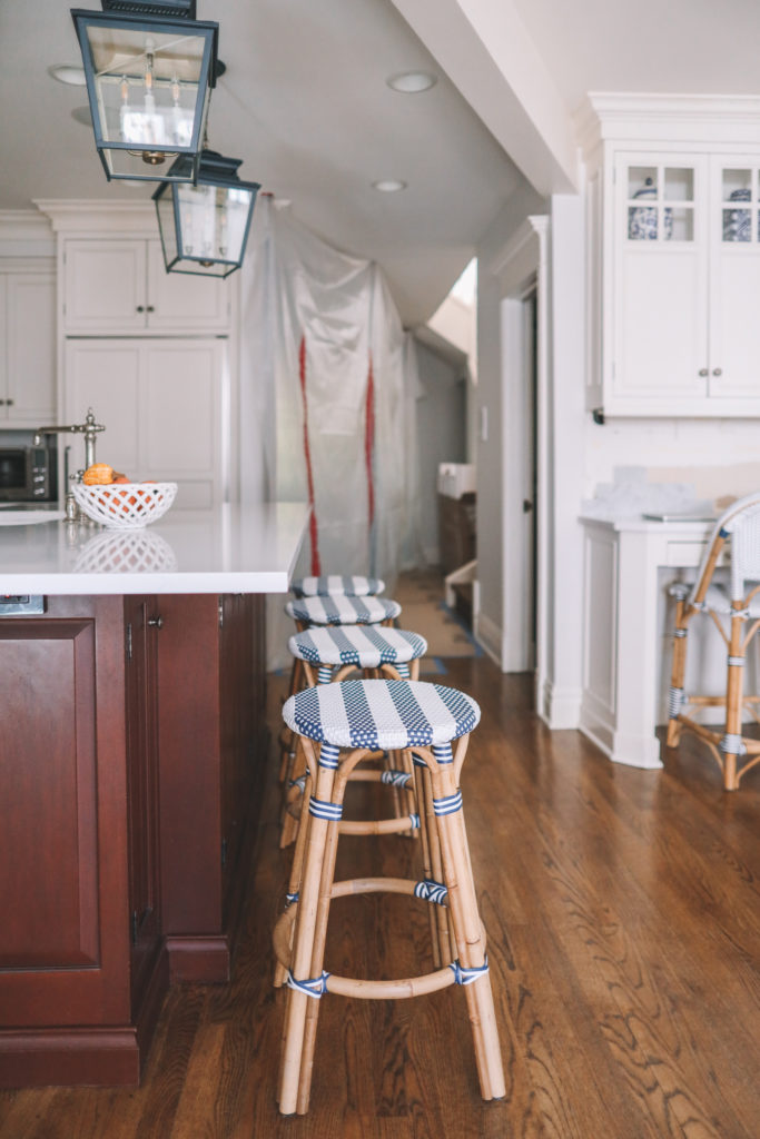 Little Touches in Our Kitchen | Kelly in the City Blog