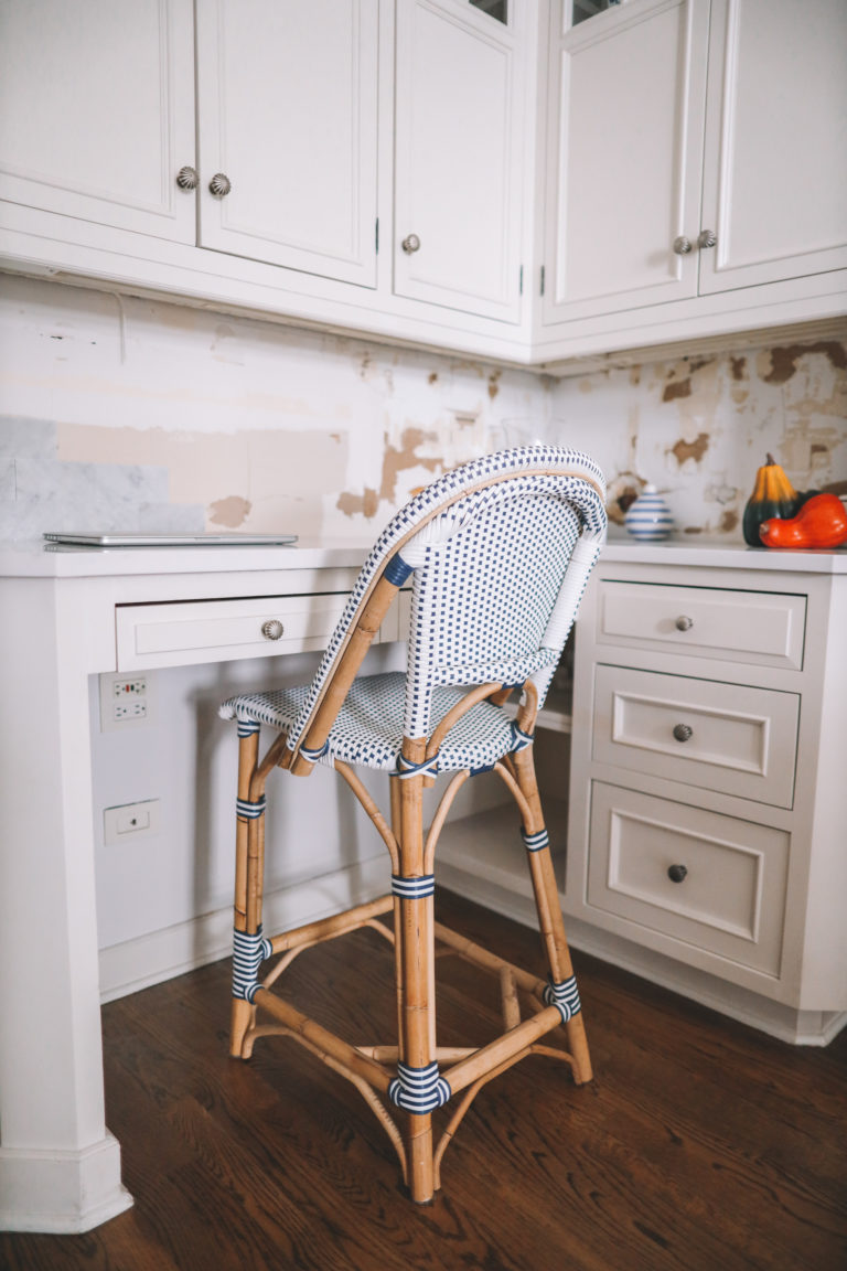 Little Touches in Our Kitchen | Kelly in the City Blog