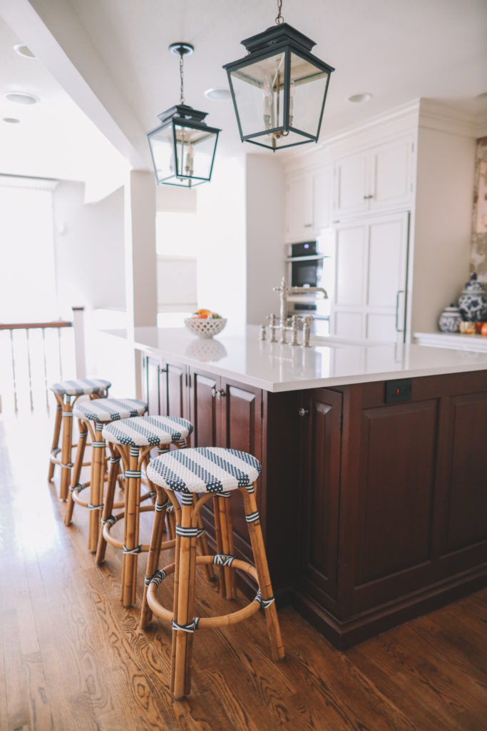Little Touches in Our Kitchen | Kelly in the City Blog