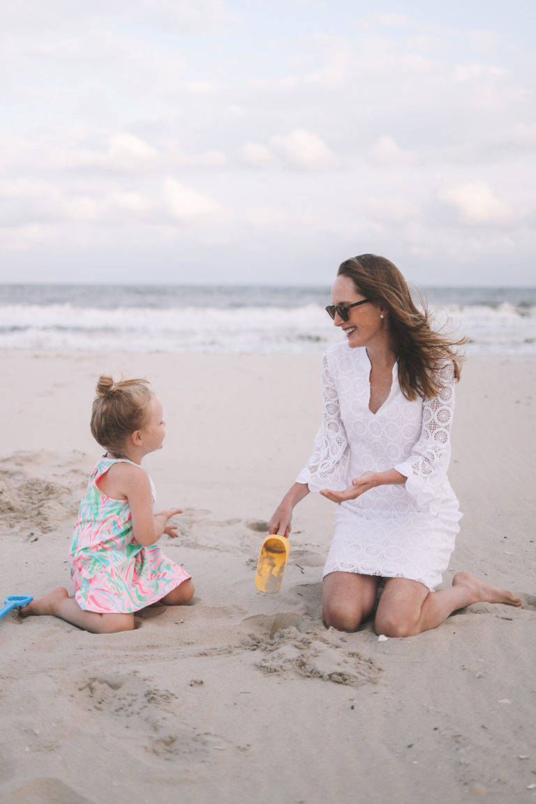 A White Lace Dress | A Windy Day on the Beach | Kelly in the City