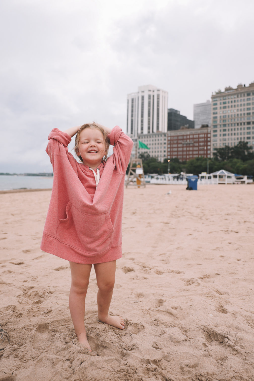 Oak Street Beach | Kelly in the City | Lifestyle Blog