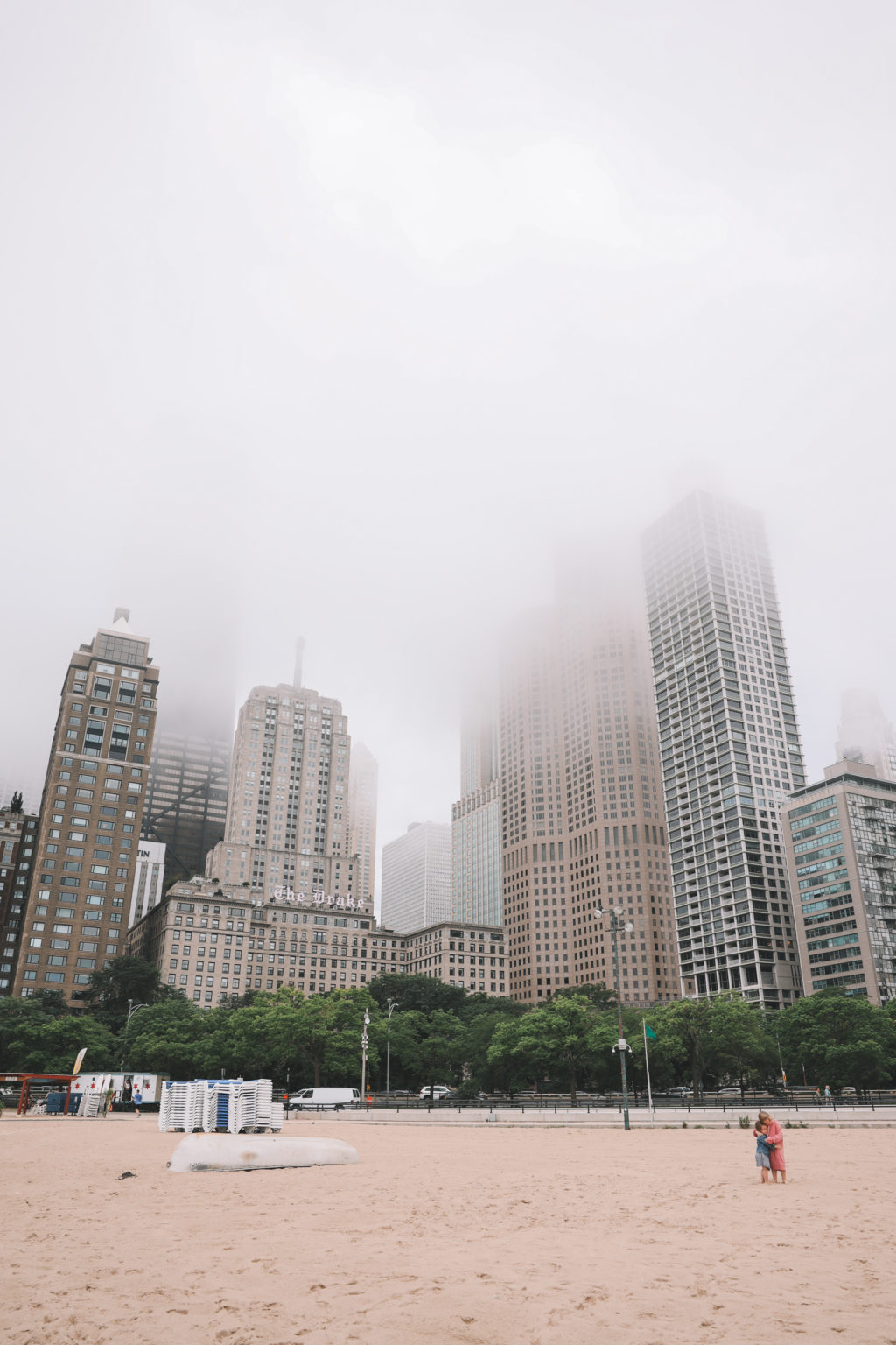 Oak Street Beach | Kelly in the City | Lifestyle Blog