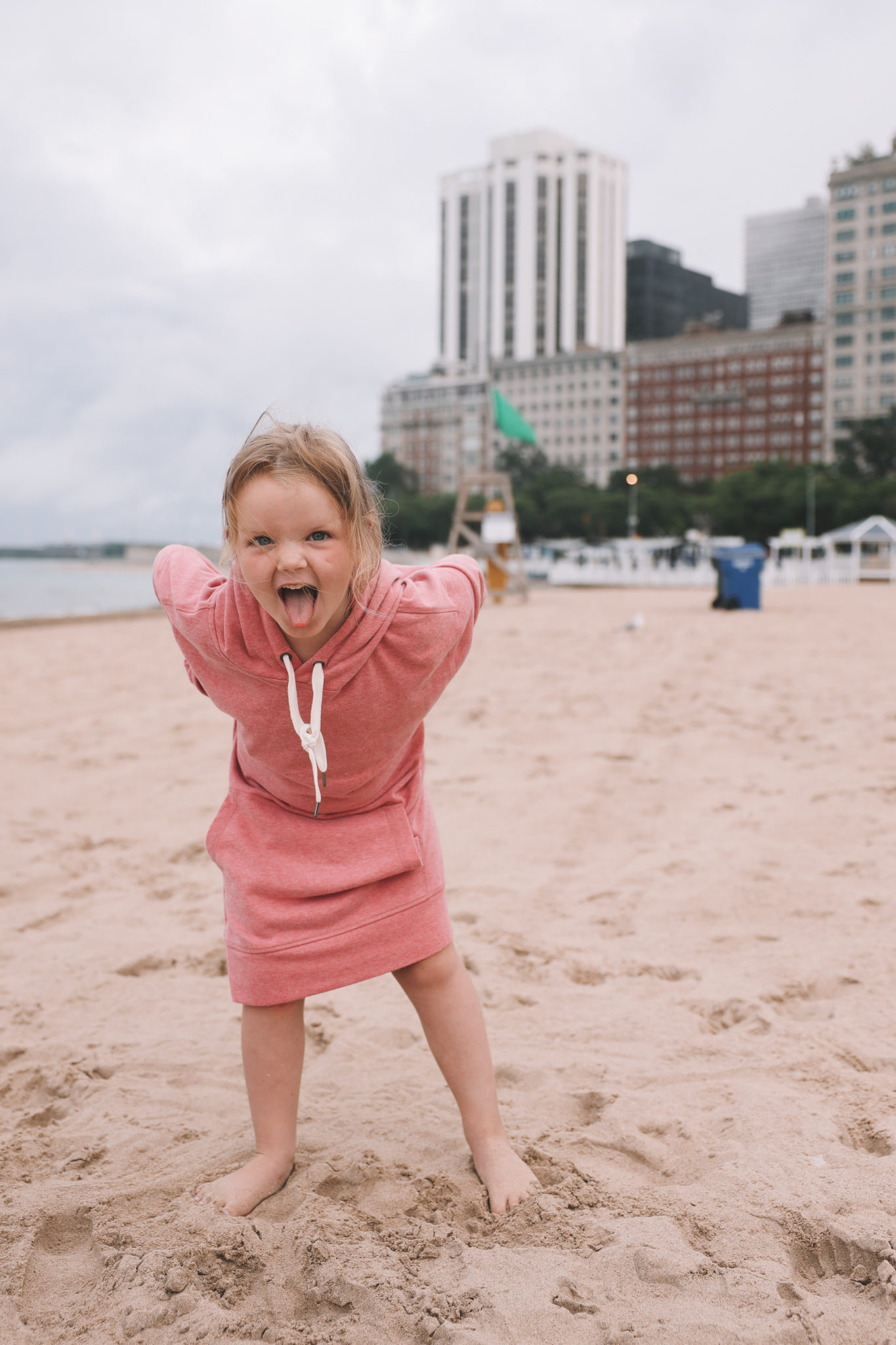 Oak Street Beach | Kelly in the City | Lifestyle Blog