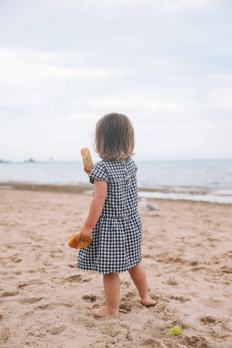 Oak Street Beach | Kelly in the City | Lifestyle Blog