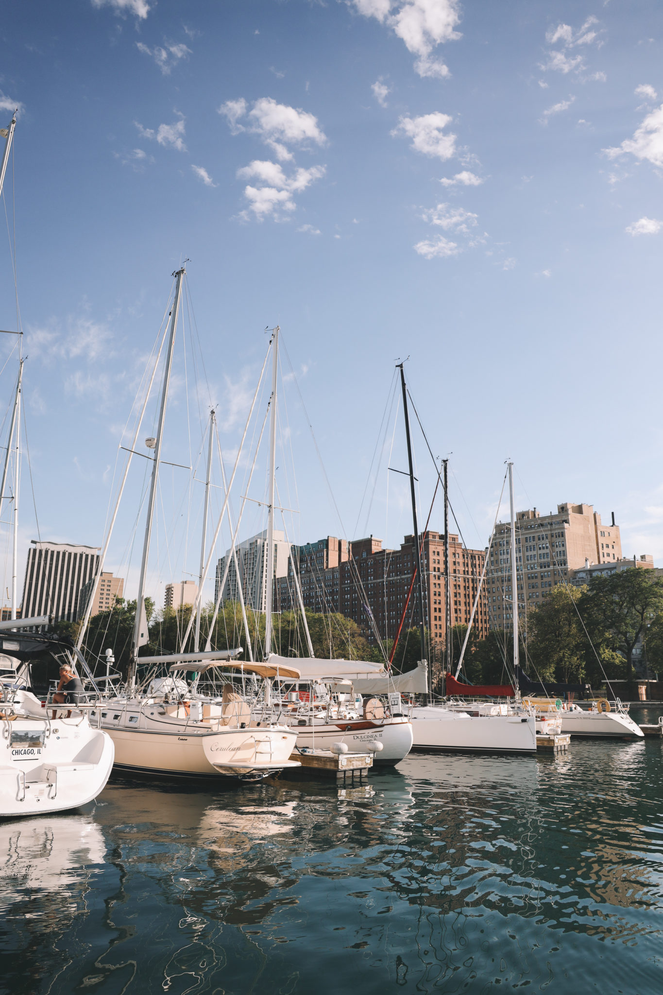 Sailing Lake Michigan in Chicago | Kelly in the City