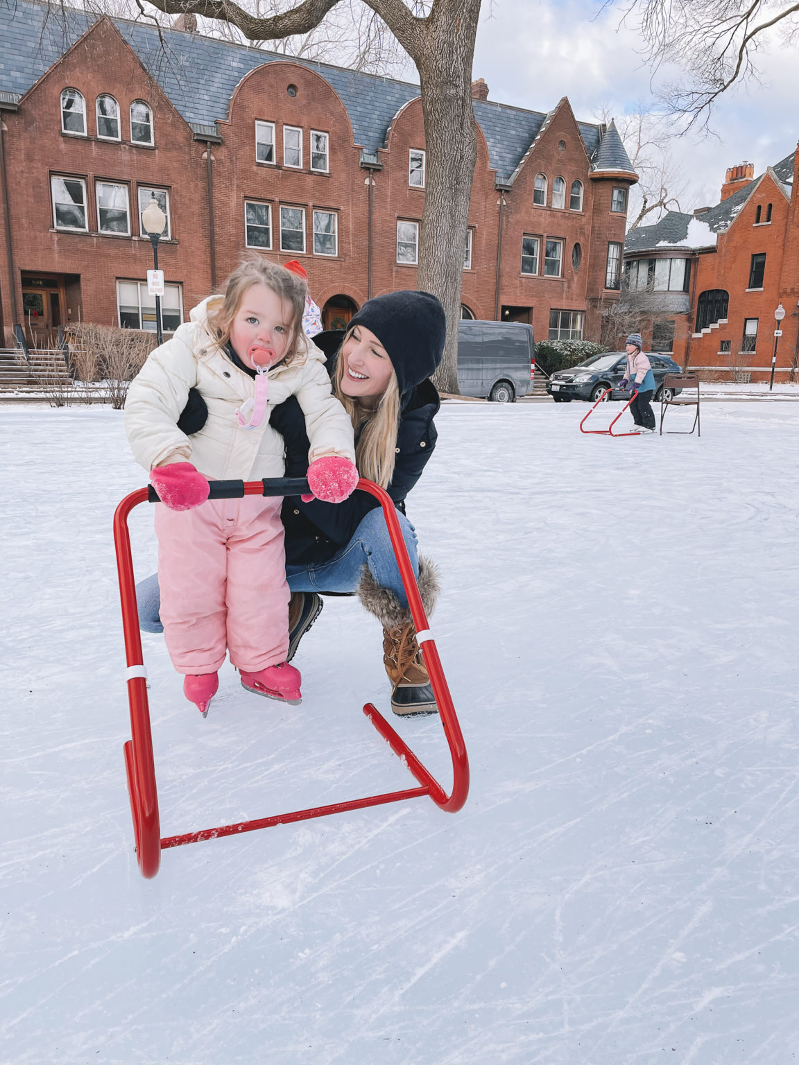 Ice Skating with Little Kids in Chicago | Kelly in the City